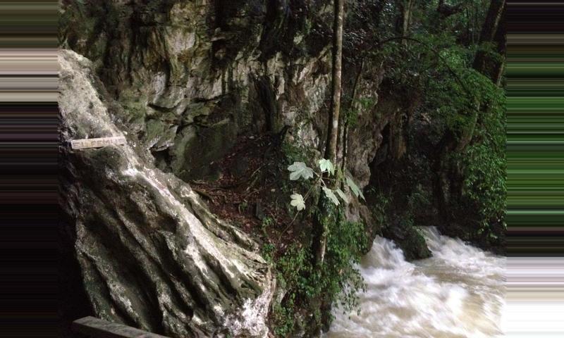 2018 Visitor Guide to Lanquin Caves, Guatemala