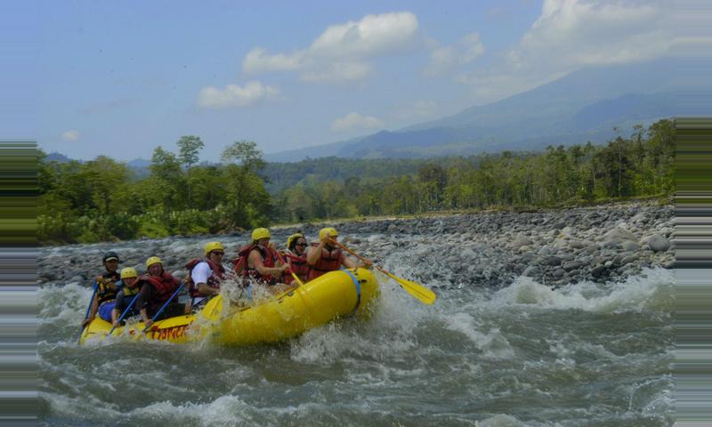 2018 Costa Rica Guide: Reventazón River, Costa Rica