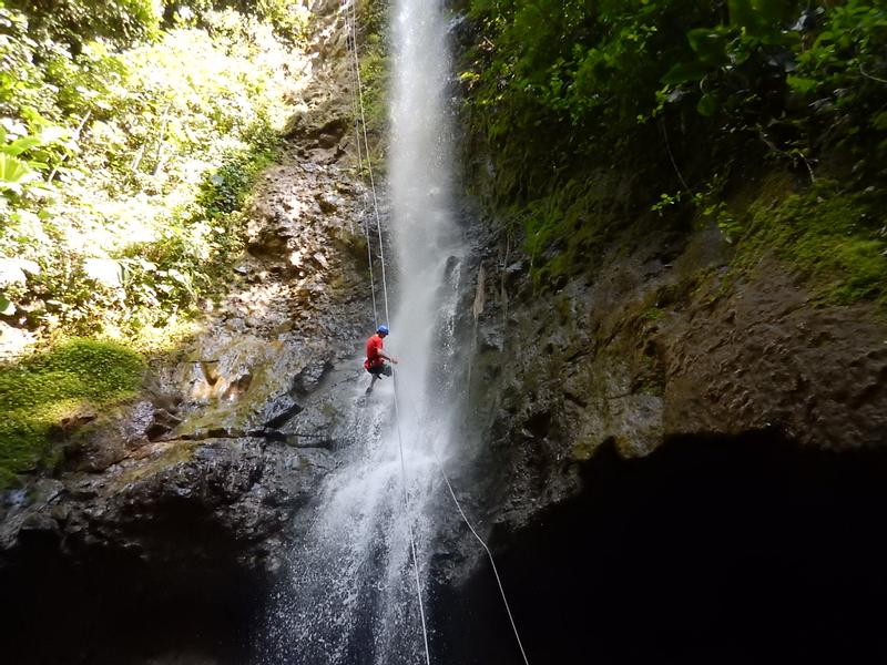 Costa Rica Tours: Pure Trek Canyoning - Arenal