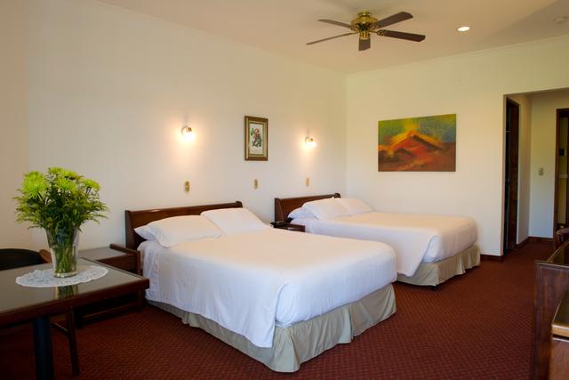 Costa Rica Hotel: Hotel Boungainvillea - Heredia