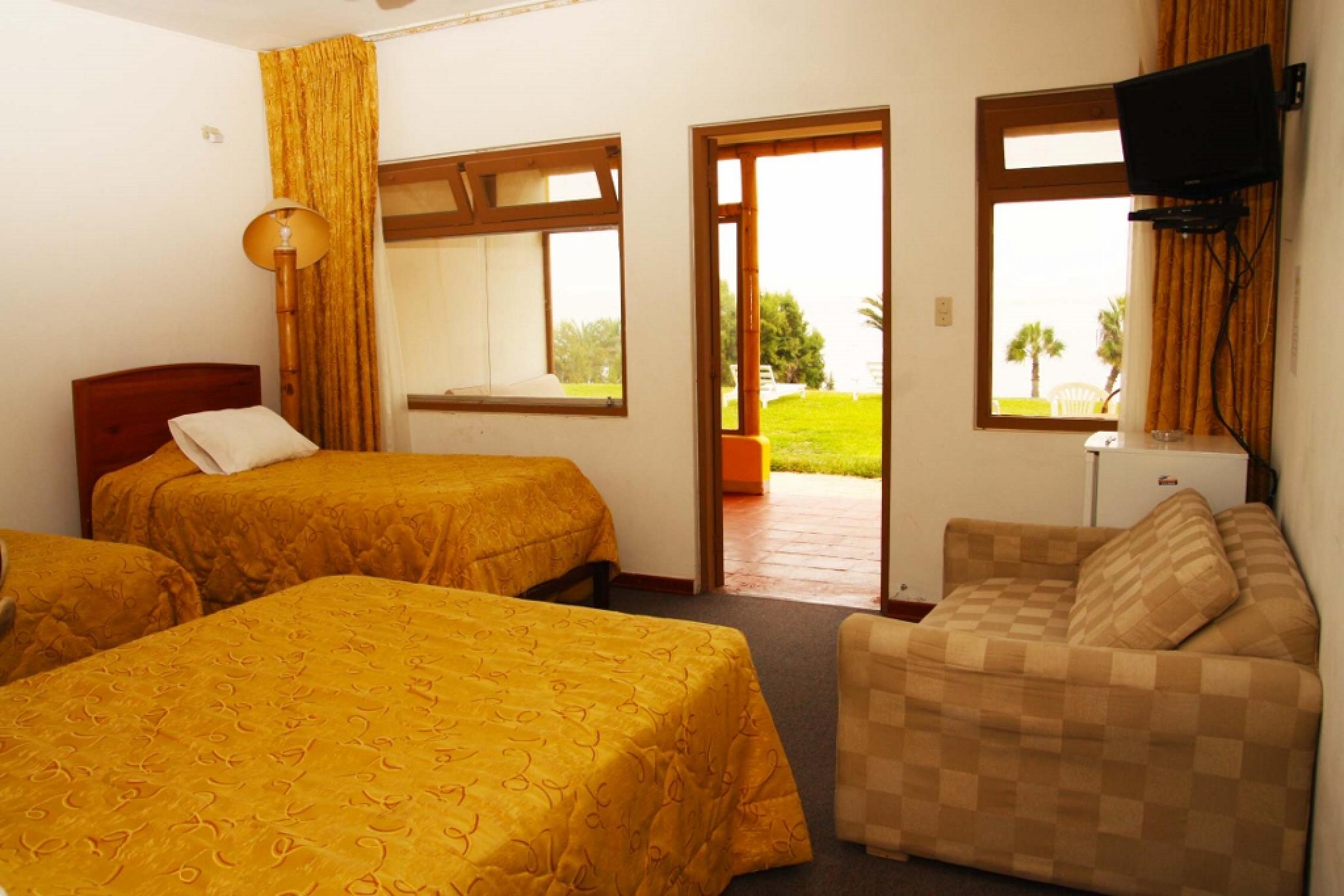 El Condor Club & Beach Resort - Paracas, Peru