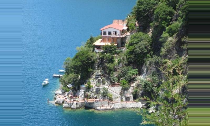 La Casa del Mundo - Santa Cruz La Laguna, Guatemala