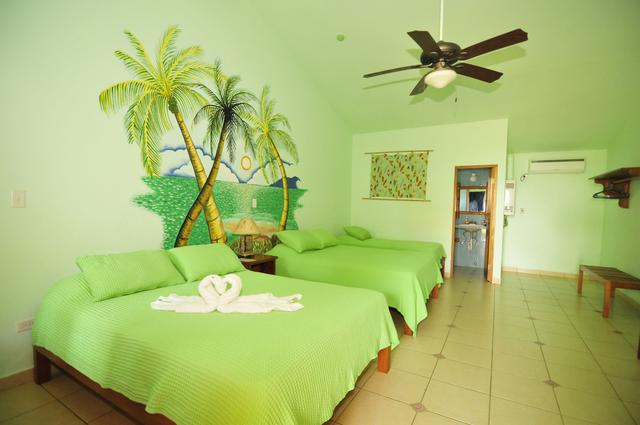 Panama Hotel: Las Lajas Beach Resort - Las Lajas