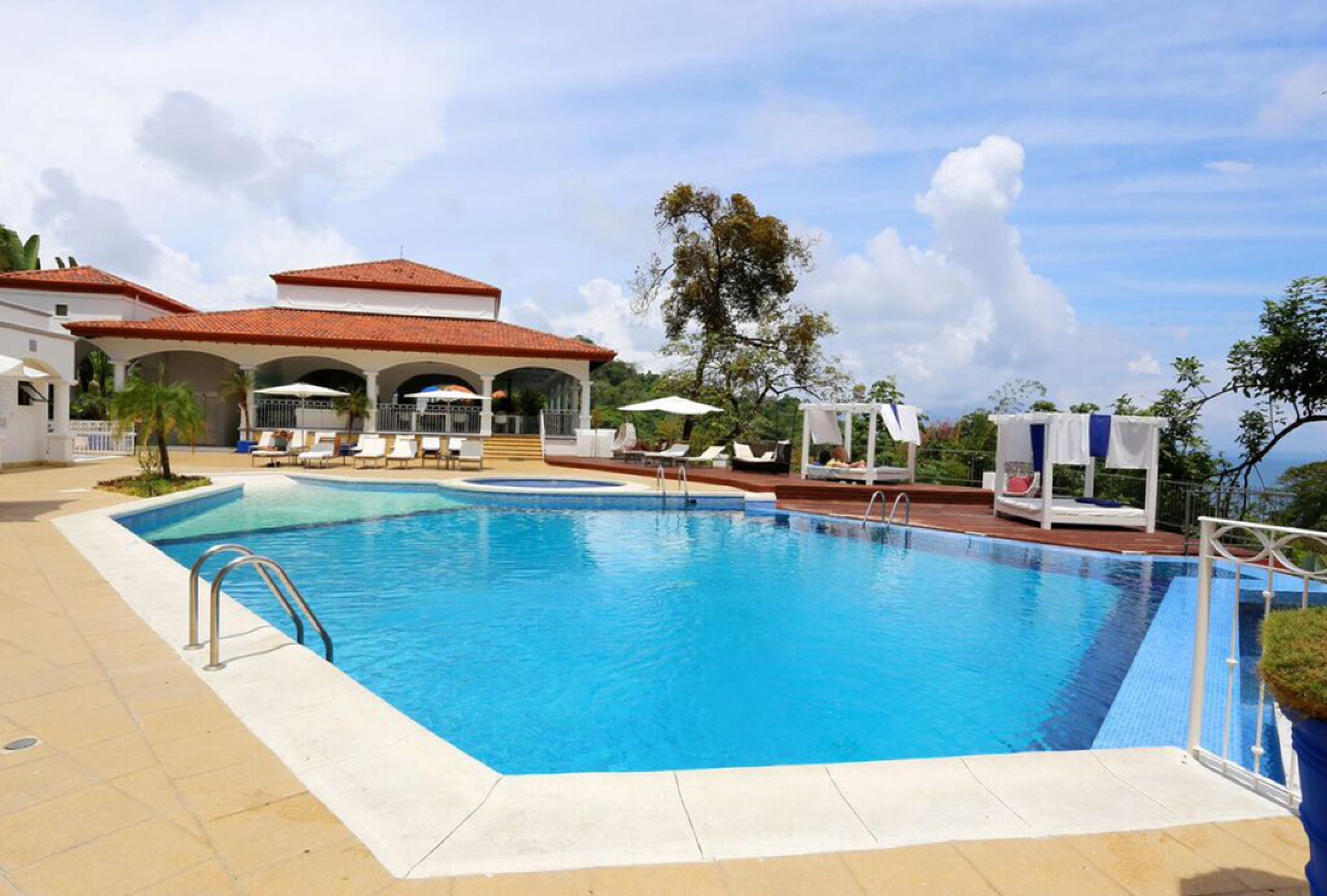 Shana Hotel & Residence - Manuel Antonio, Costa Rica