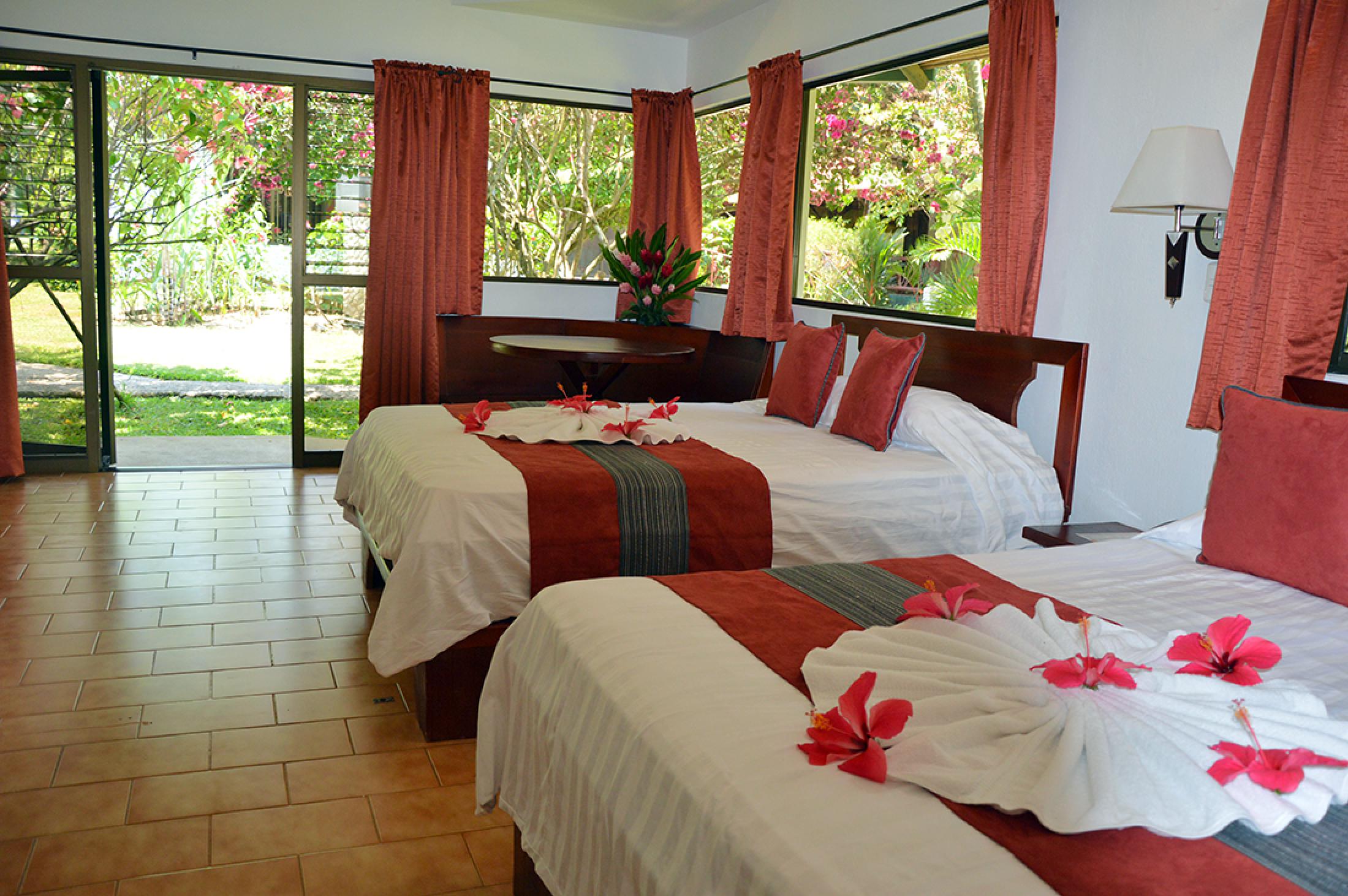 Hotel Villas Rio Mar - Dominical Costa Rica Hotel