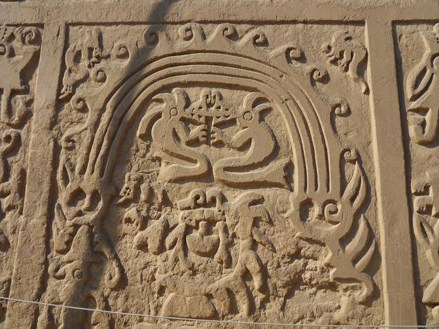 Chan Chan, Huaca El Dragon and Huanchaco Tour