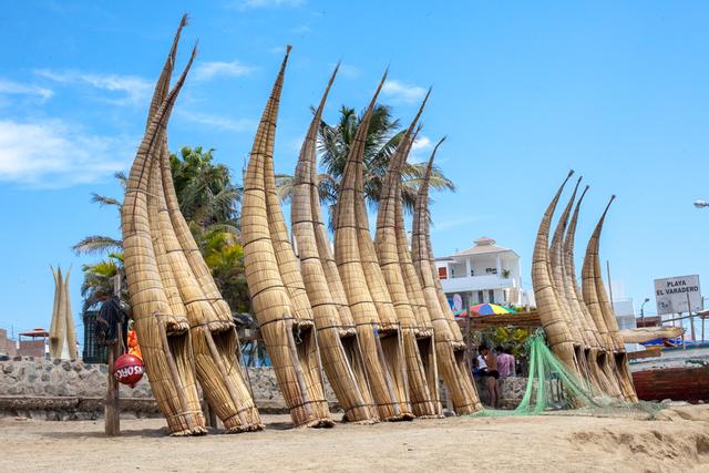 Chan Chan, Huaca El Dragon and Huanchaco Tour
